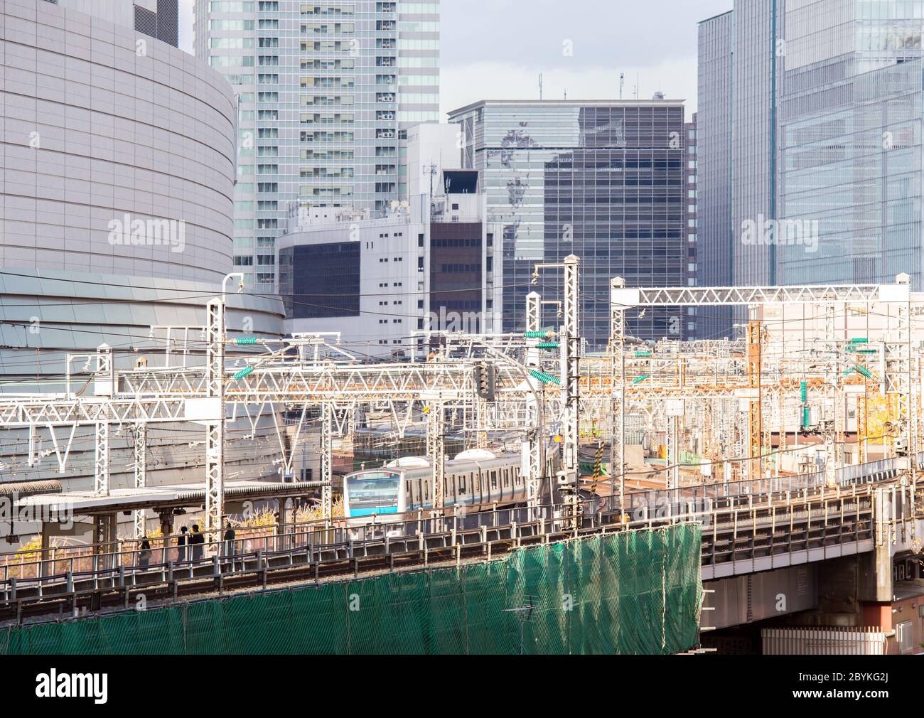 Japanese high speed railway line hi-res stock photography and images ...