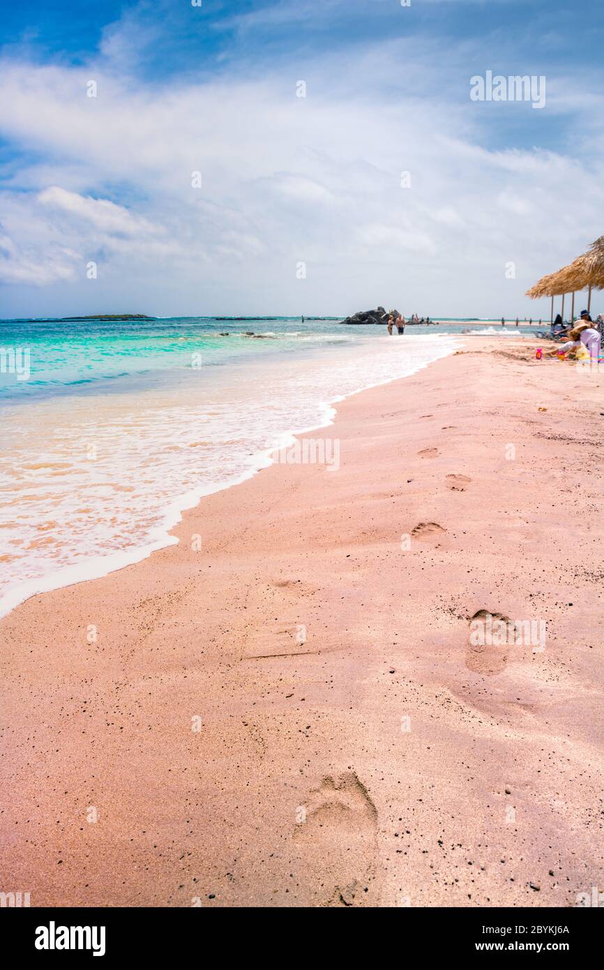Tropical sandy beach with turquoise water, in Elafonisi, Crete, Greece ...