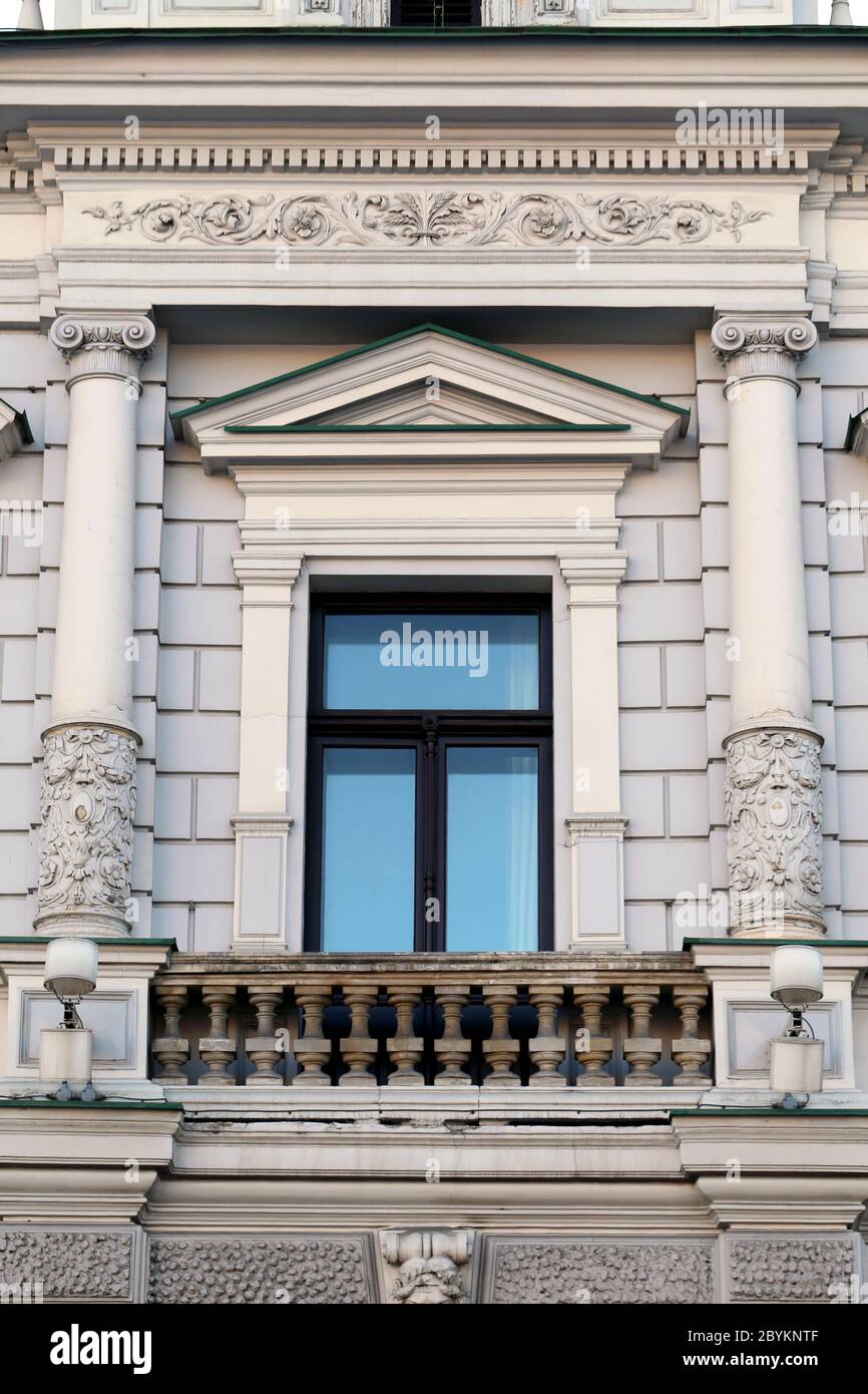 window in a building Stock Photo - Alamy