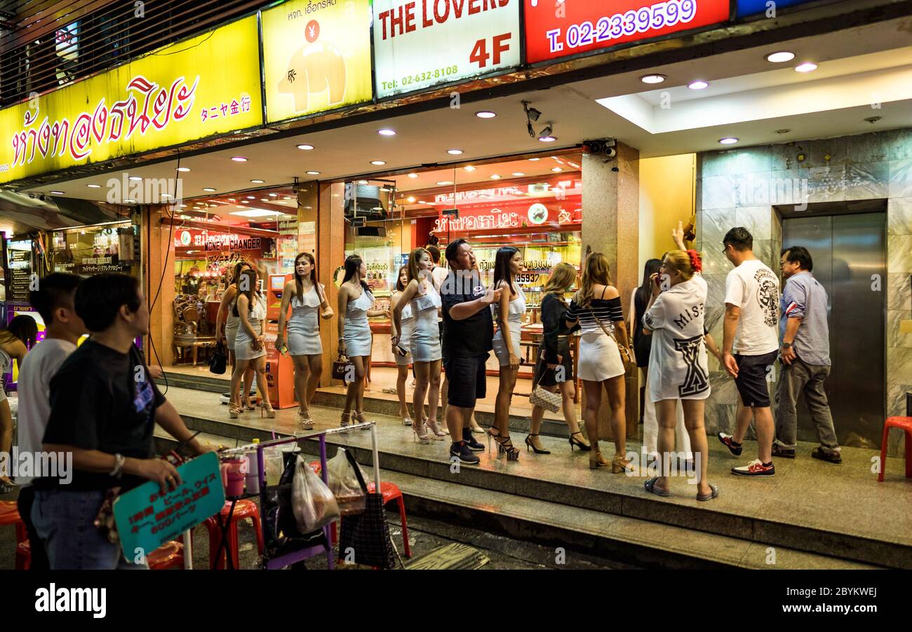 Soi cowboy bangkok thailand hi-res stock photography and images - Alamy