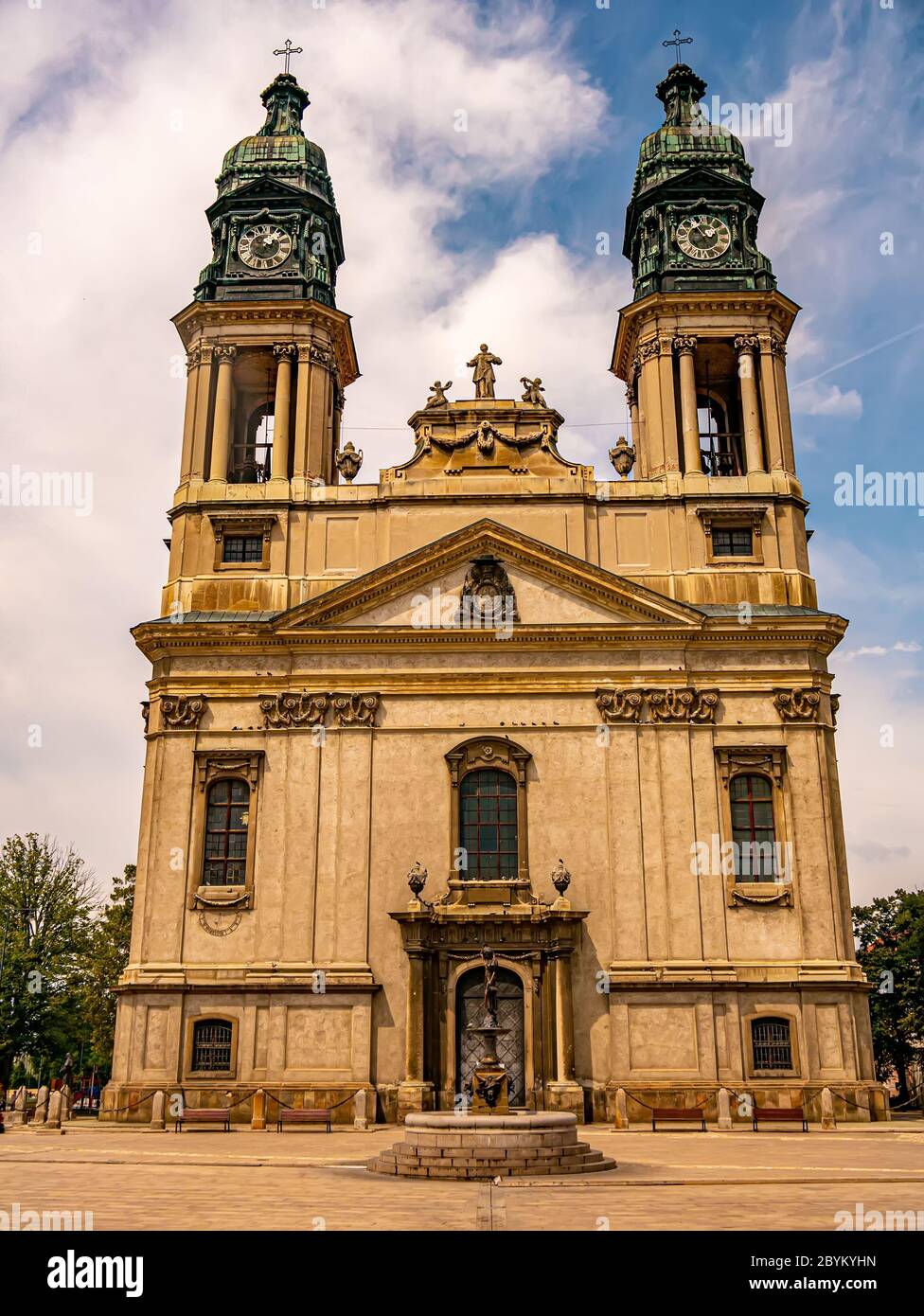 View on the Saint Stephen Church Szent Istvan Vertanu templom in Papa ...