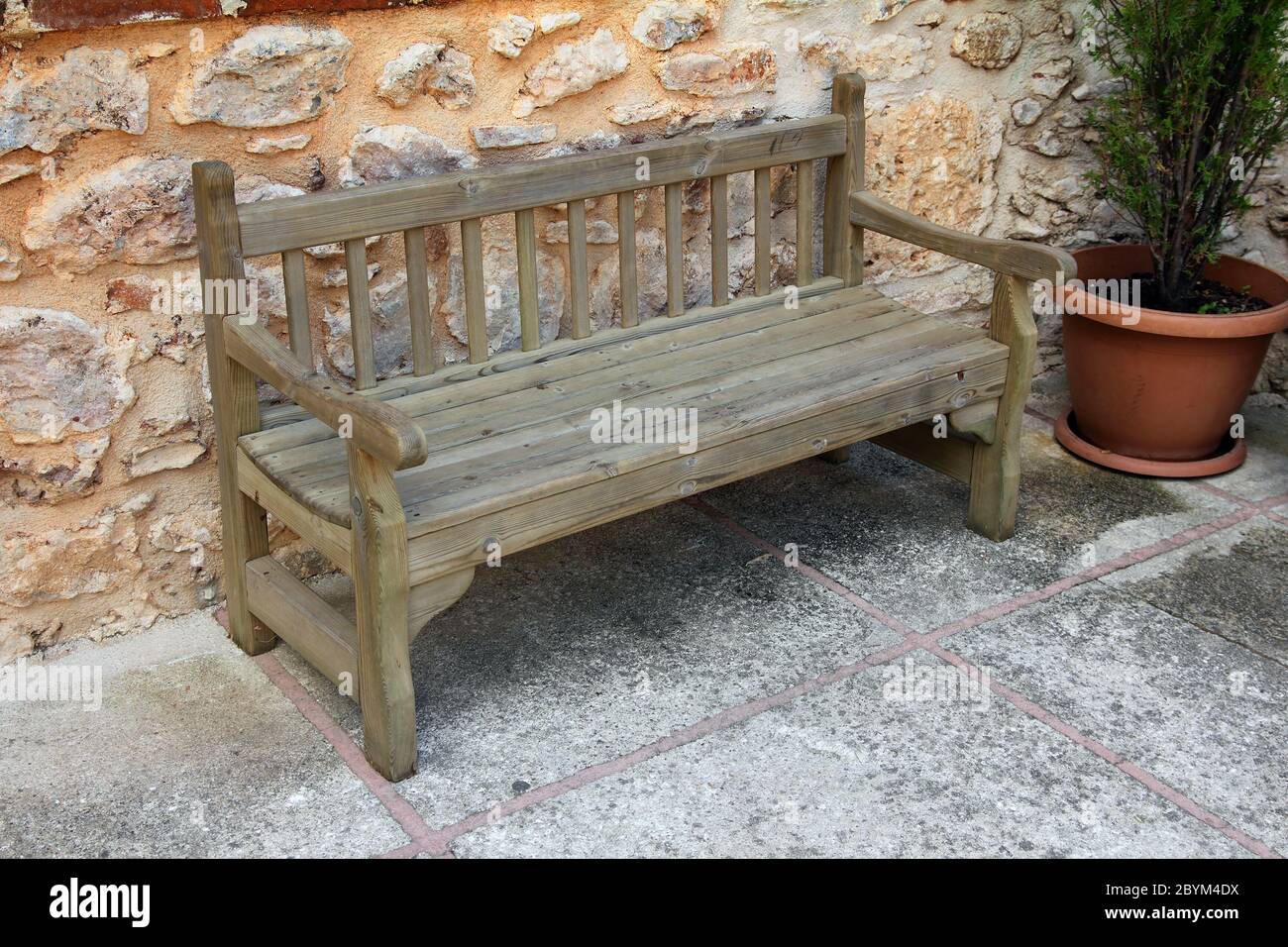 Old stone chair hi-res stock photography and images - Alamy