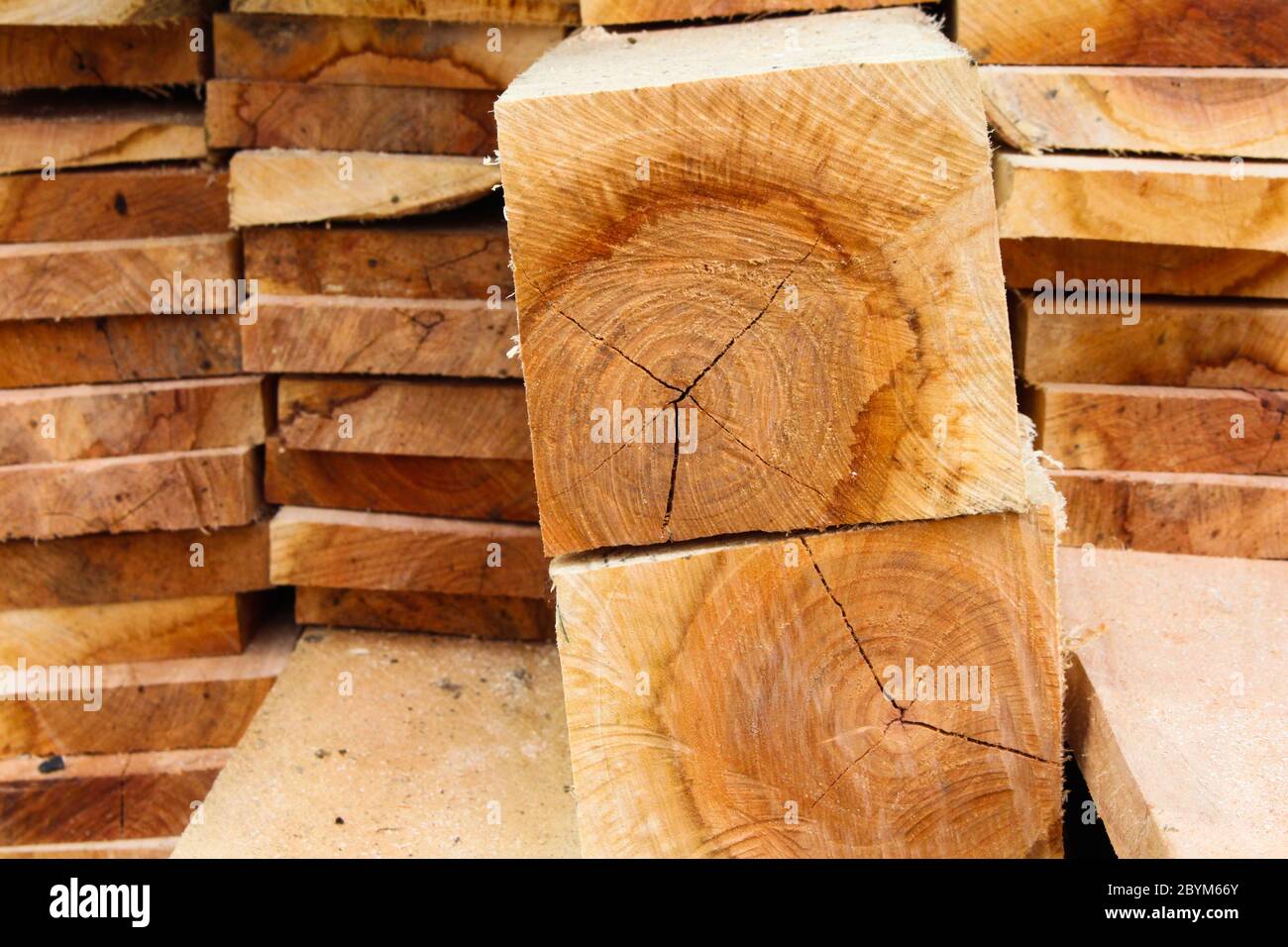 pile of sawed wood planks Stock Photo - Alamy