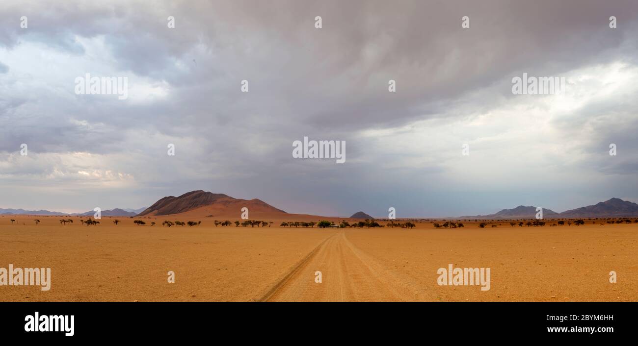 Clouds over the desert hi-res stock photography and images - Alamy