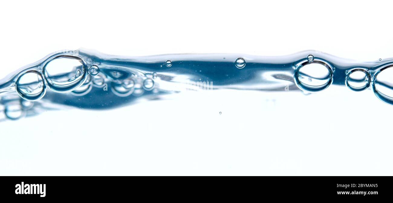 Bubbles in fresh blue water hi-res stock photography and images - Alamy