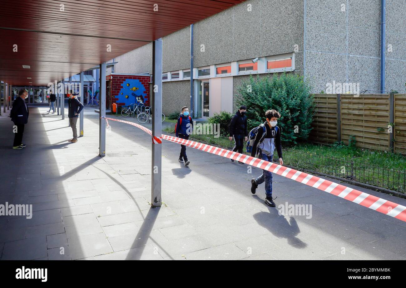 Secondary school building germany hi-res stock photography and images ...