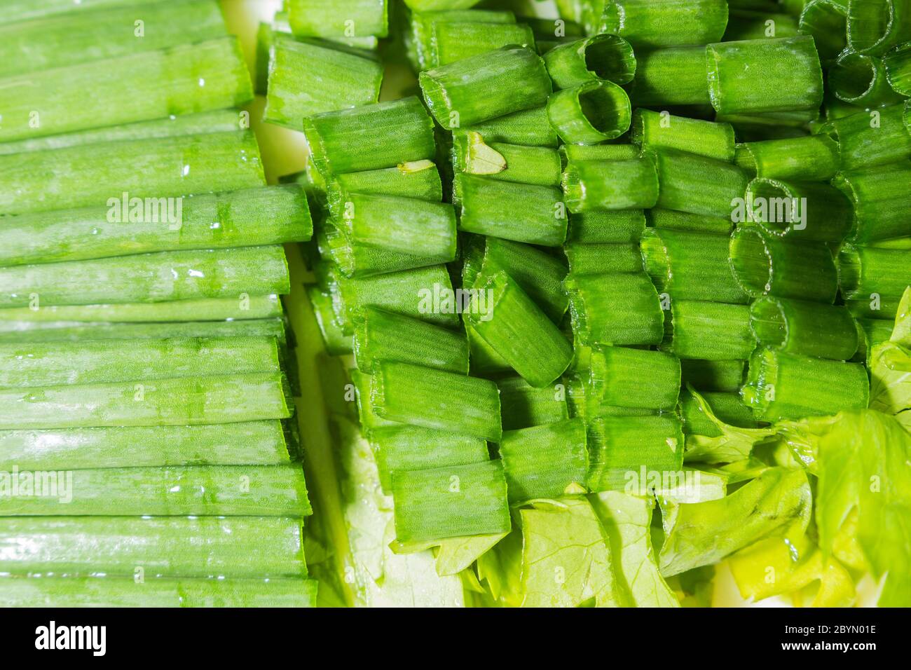 spring onion and coriander sliced for garnish Stock Photo - Alamy