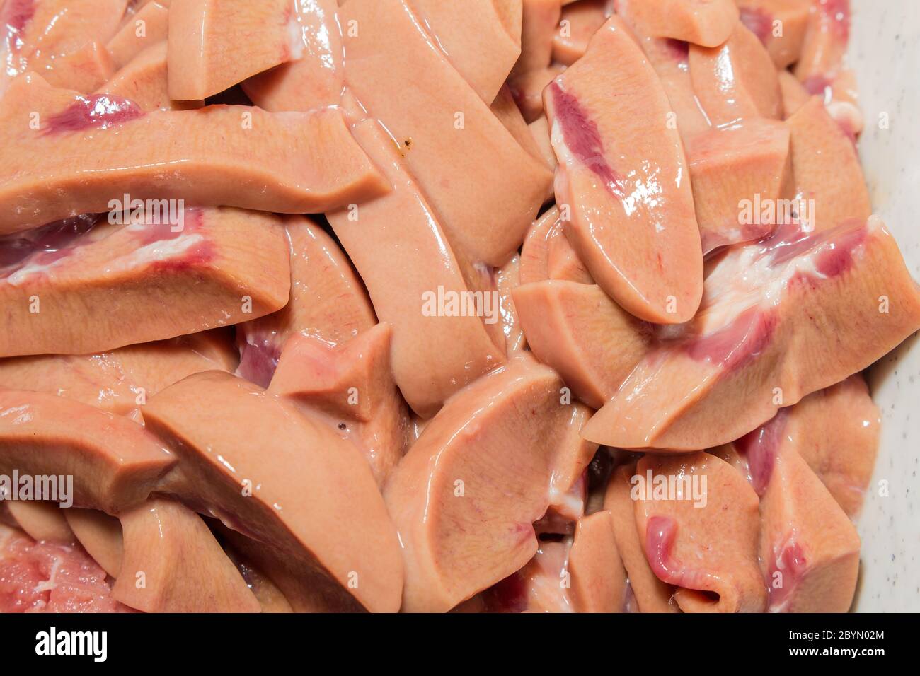 Pig kidney anatomy hi-res stock photography and images - Alamy