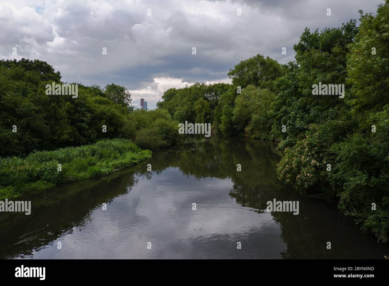 Hackney marshes river hi-res stock photography and images - Alamy
