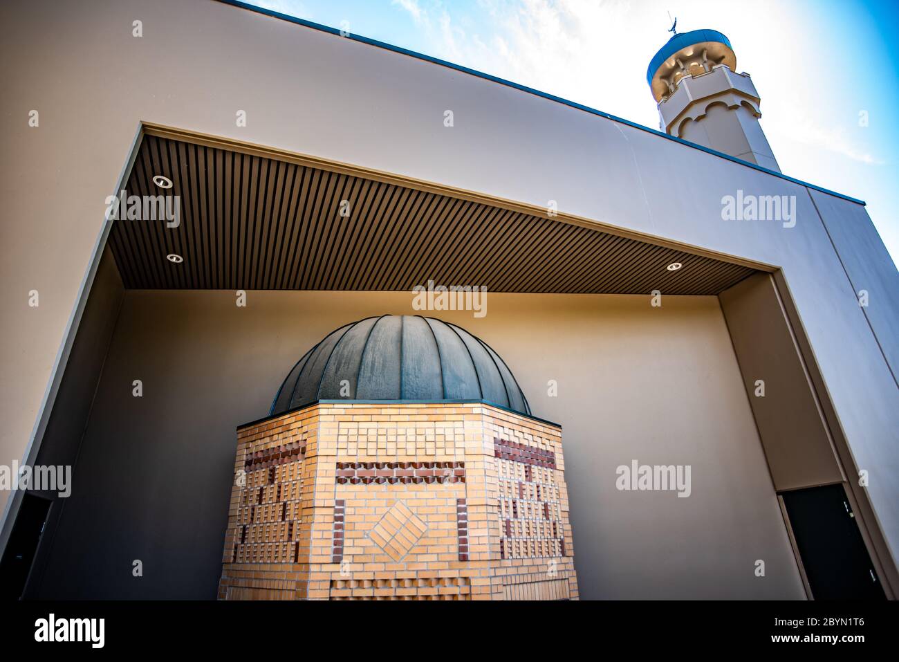 Mosque in Canada Stock Photo - Alamy