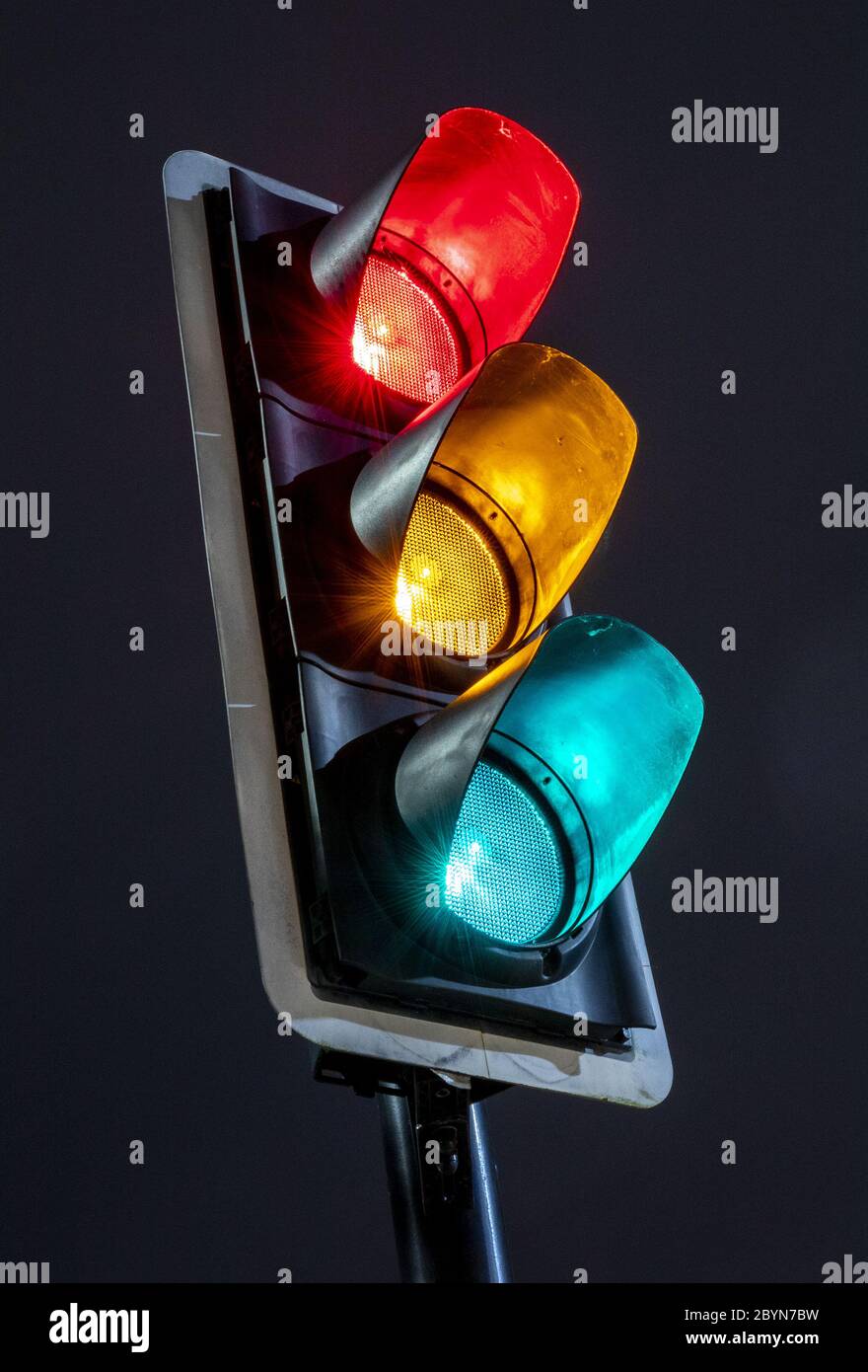 Red amber lights hi-res stock photography and images - Alamy