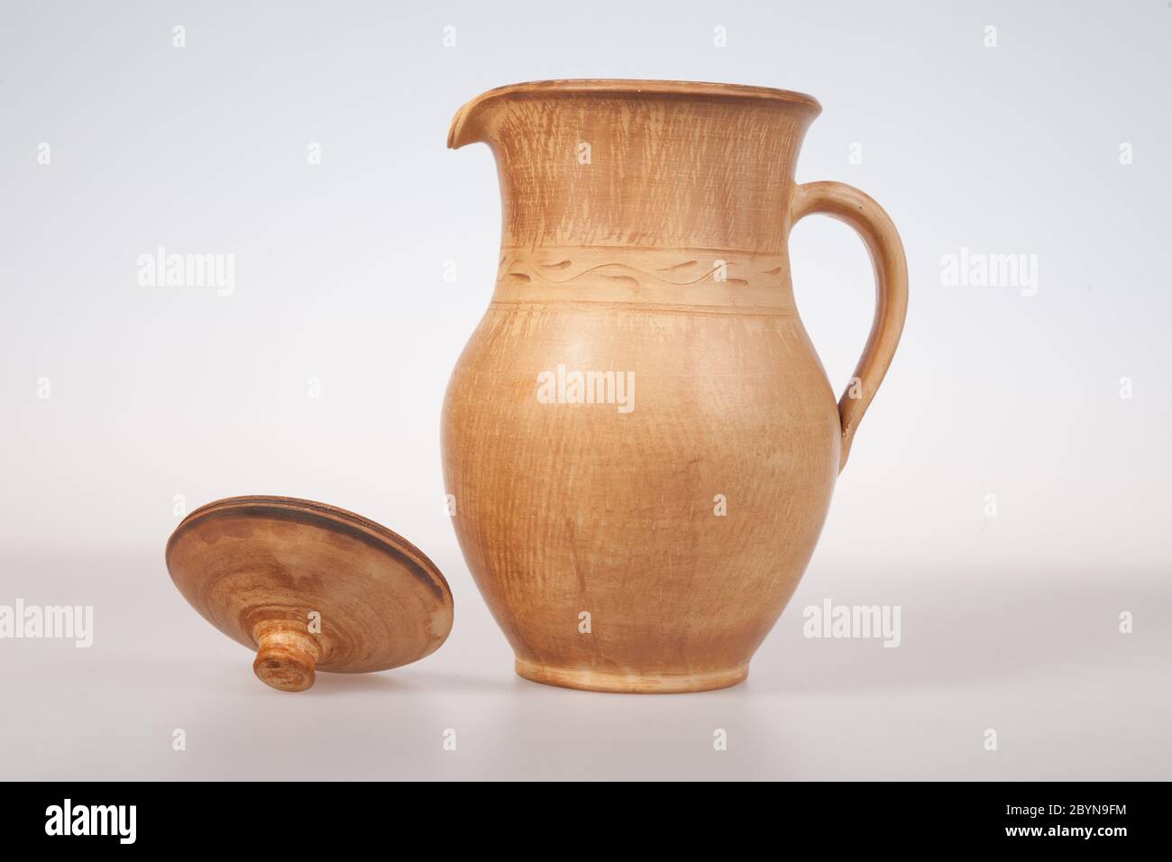 Old traditional vintage pottery Stock Photo - Alamy