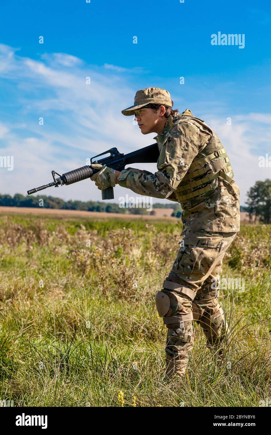 Soldier with a rifle Stock Photo - Alamy