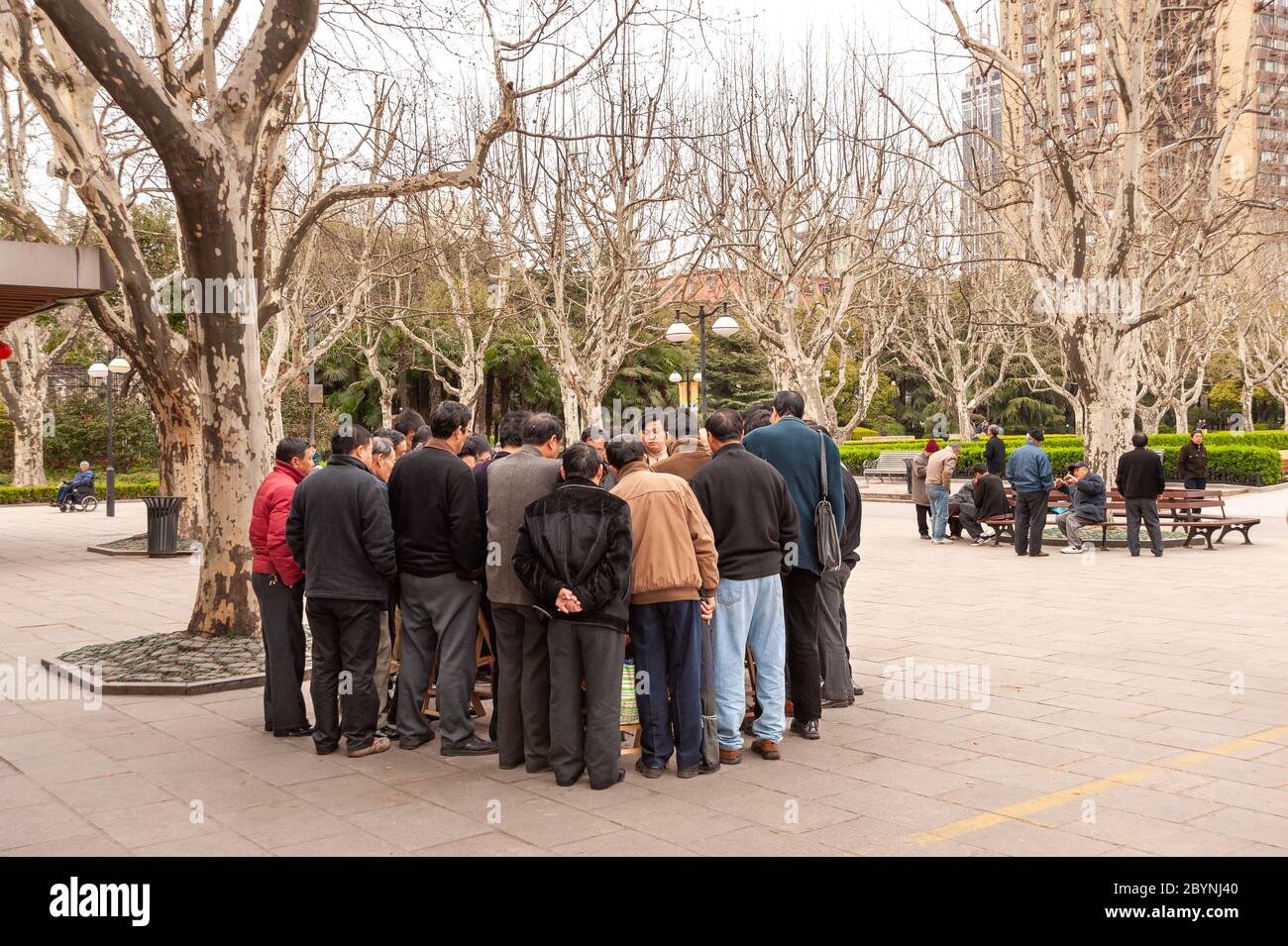 Crowding parks hi-res stock photography and images - Alamy