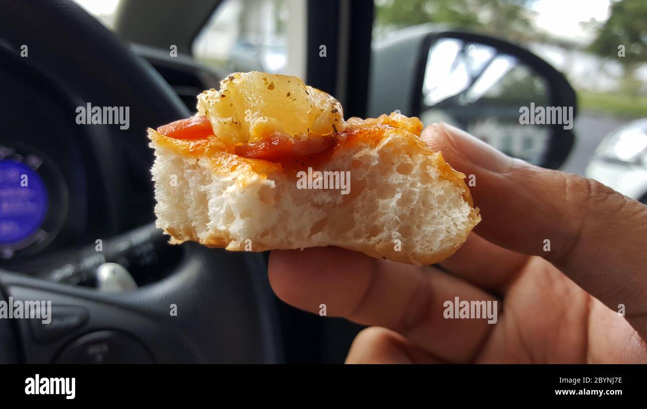 eating in car, rush hour Stock Photo - Alamy
