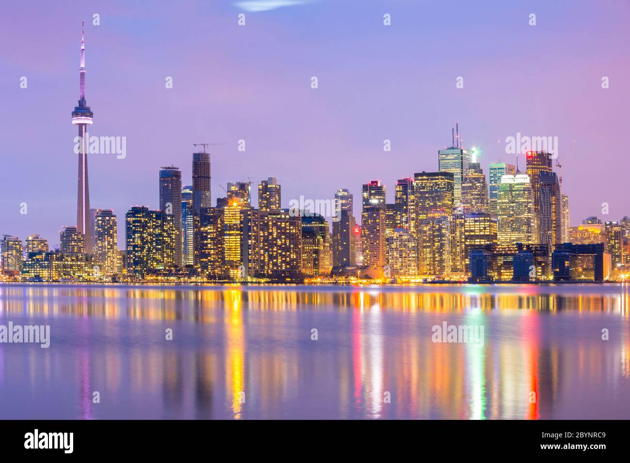 Toronto nightscape hi-res stock photography and images - Alamy