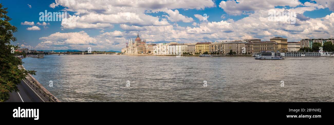 Budapest Royal Palace morning view Stock Photo - Alamy