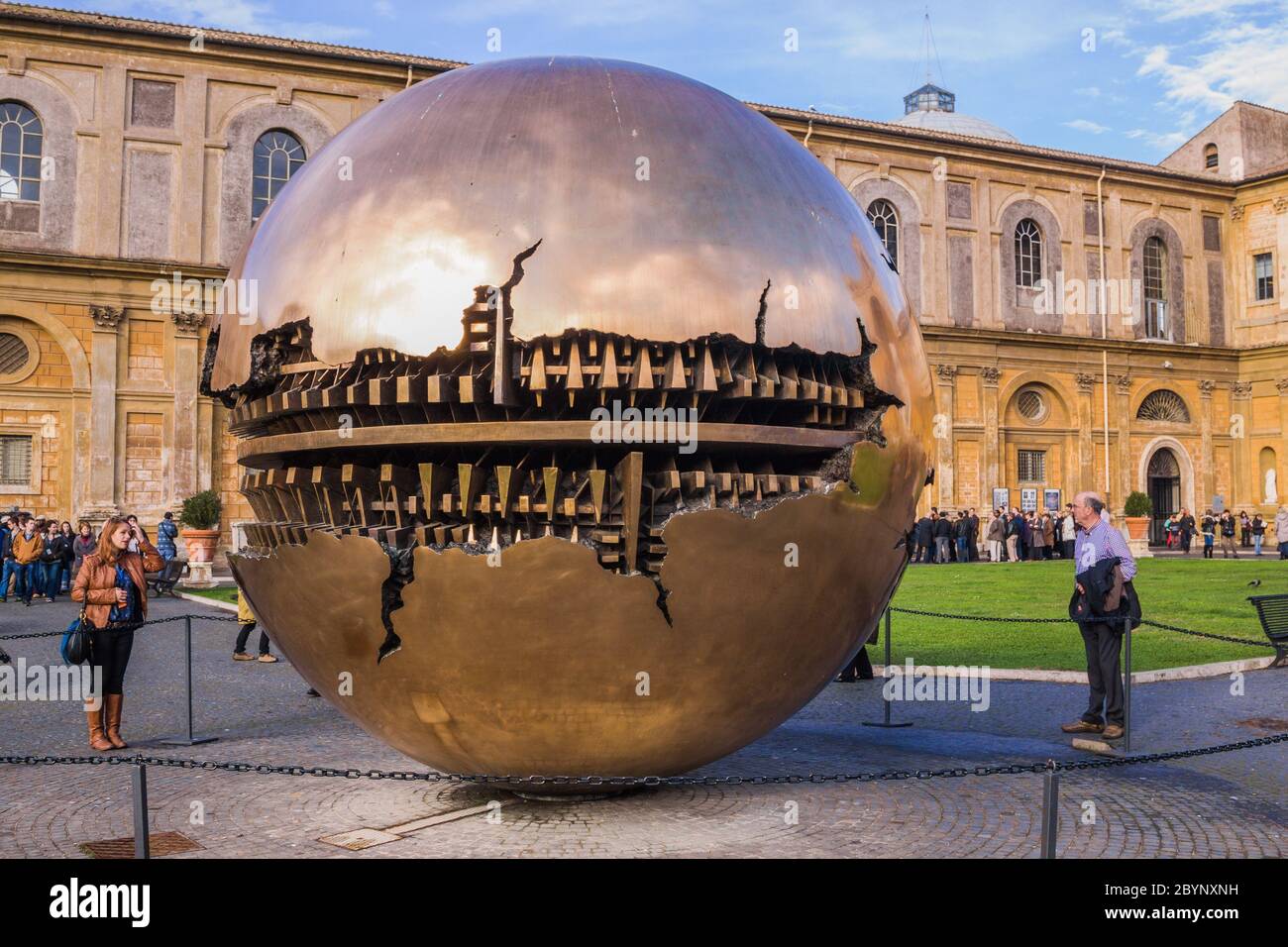 Vatican modern religious art hi-res stock photography and images - Alamy