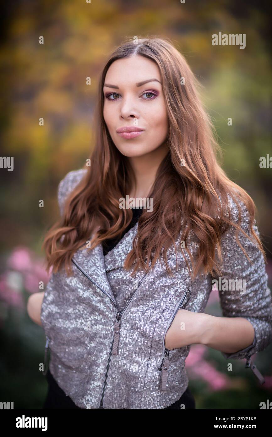 Fashion scene hi-res stock photography and images - Alamy