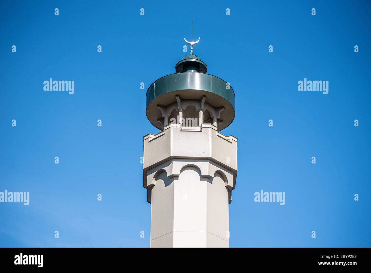 Mosque in Canada Stock Photo - Alamy