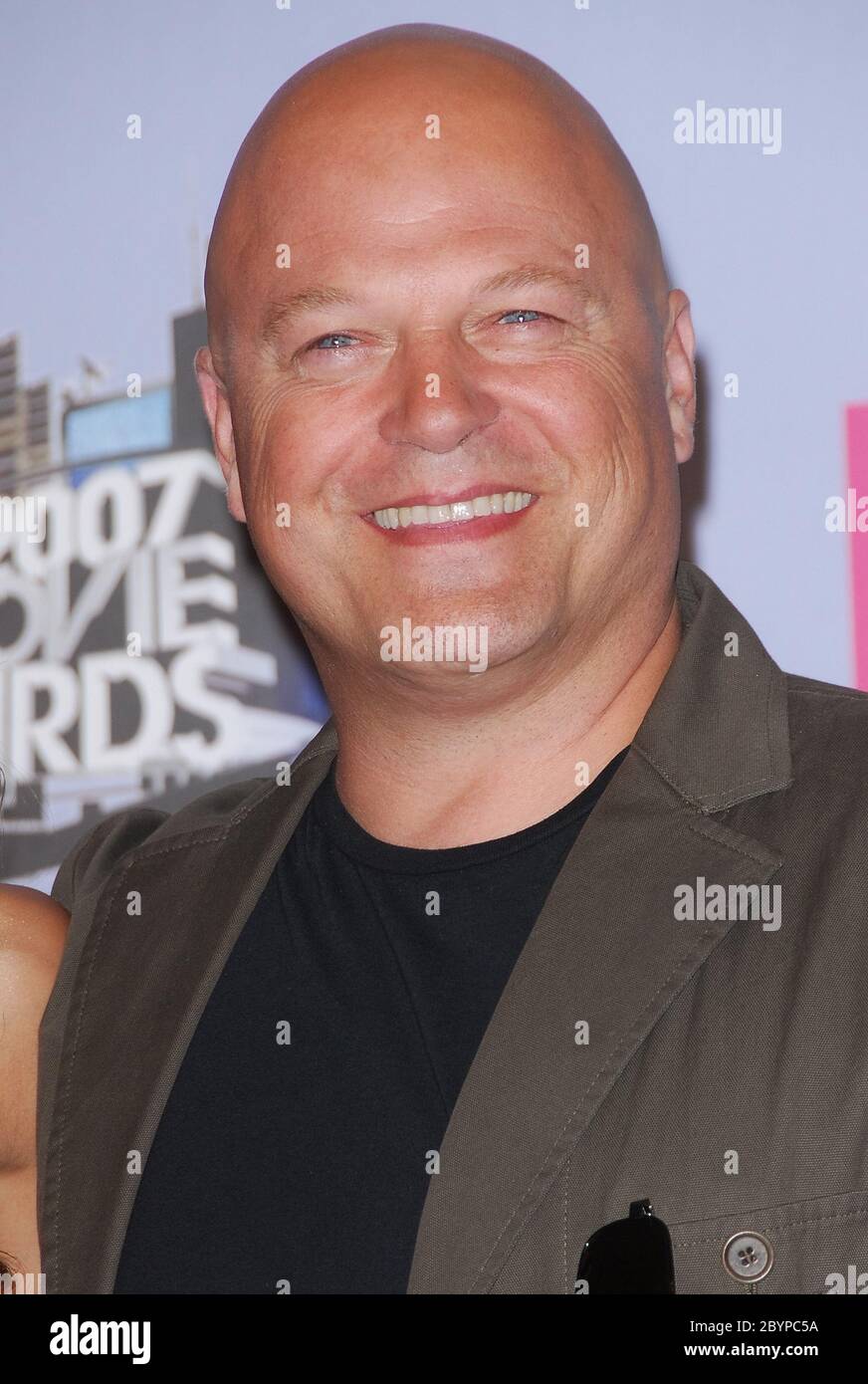 Michael Chiklis at the 2007 MTV Movie Awards - Press Room held at the ...