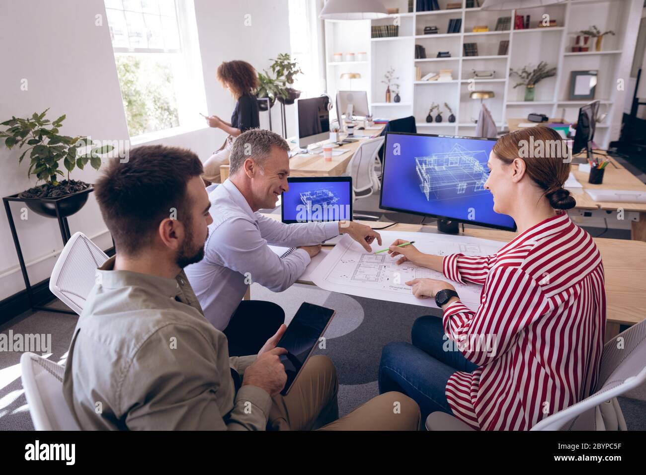 Multi races businesspeople working together Stock Photo - Alamy