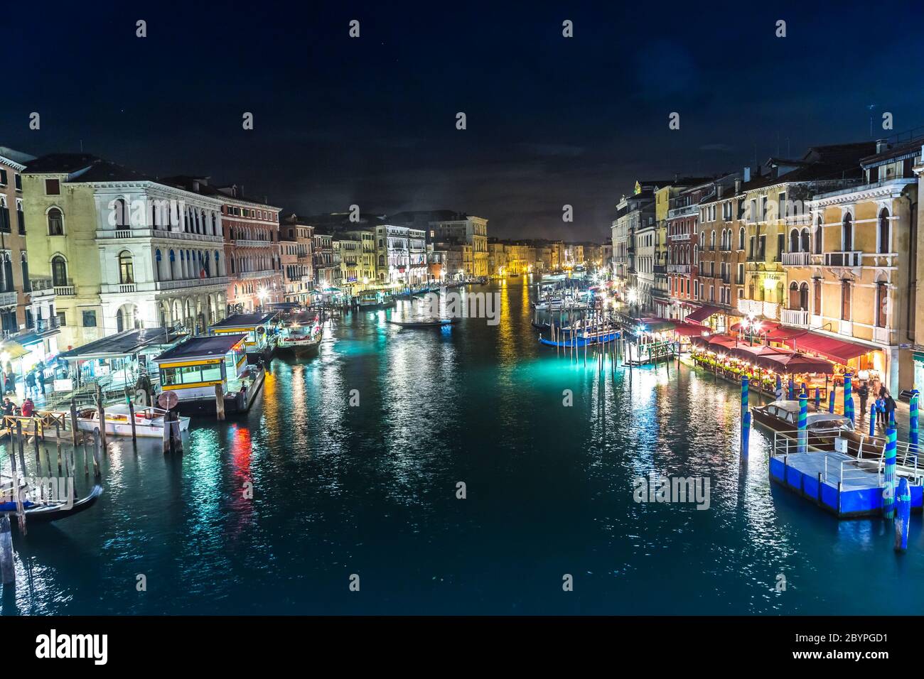 Venice water street hi-res stock photography and images - Alamy