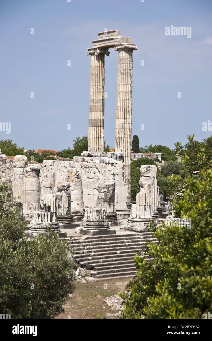 Ancient greek statu hi-res stock photography and images - Alamy