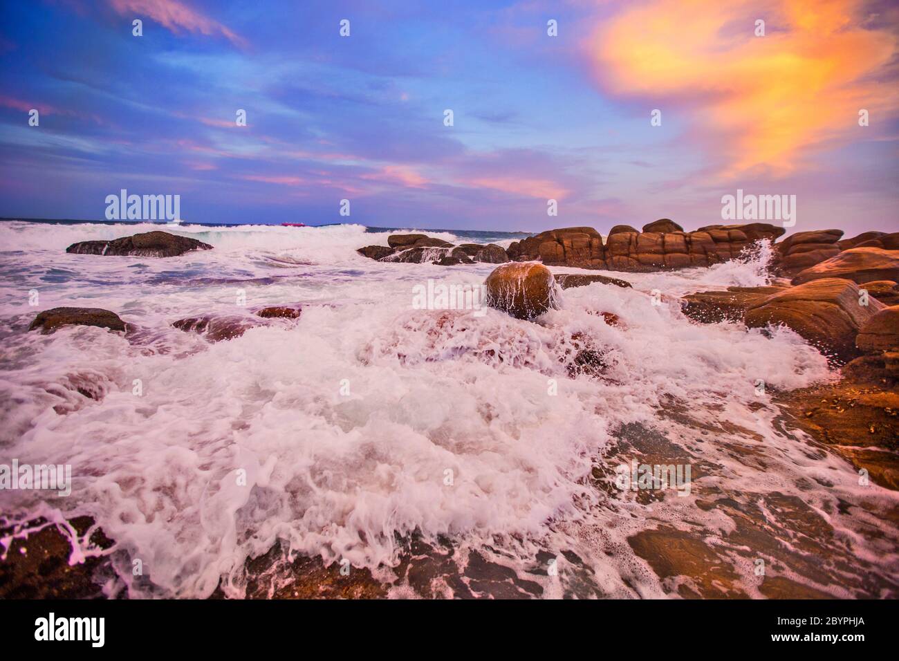 Natural color skyline Stock Photo - Alamy