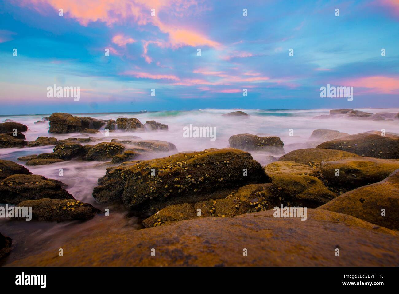 Physical phenomena hi-res stock photography and images - Alamy