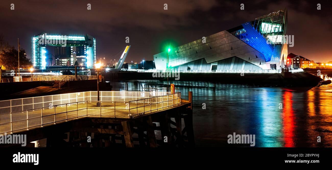 Deep research hi-res stock photography and images - Alamy