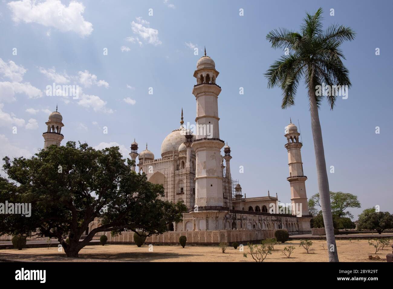 Bibi Ka Maqbara Tomb, also known as Mini Taj Maha, Aurangabad ...