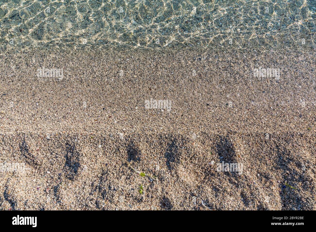 Lashing waves hi-res stock photography and images - Alamy