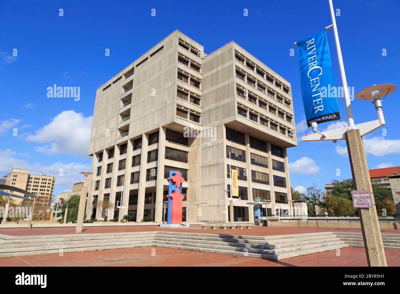 Martin Luther King Memorial & City Hall, Baton Rouge, Louisiana, USA ...