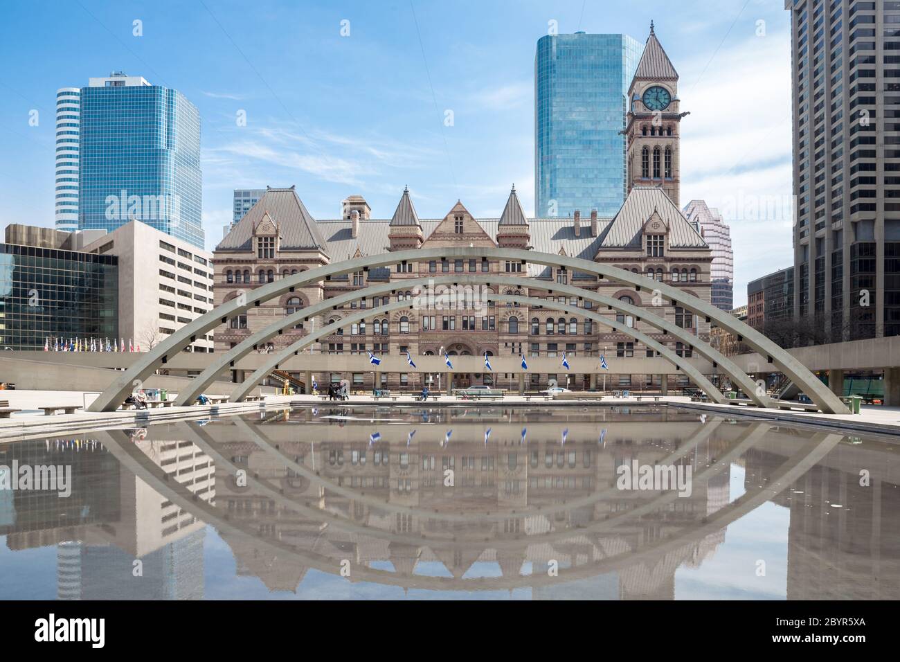 Toronto City hall Stock Photo - Alamy