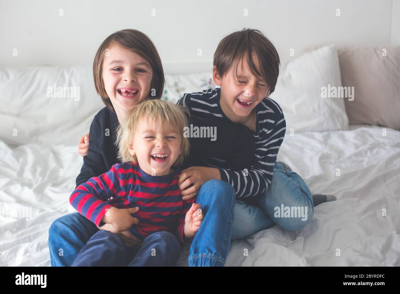 Happiness giggle giggling toothy smile hi-res stock photography and ...