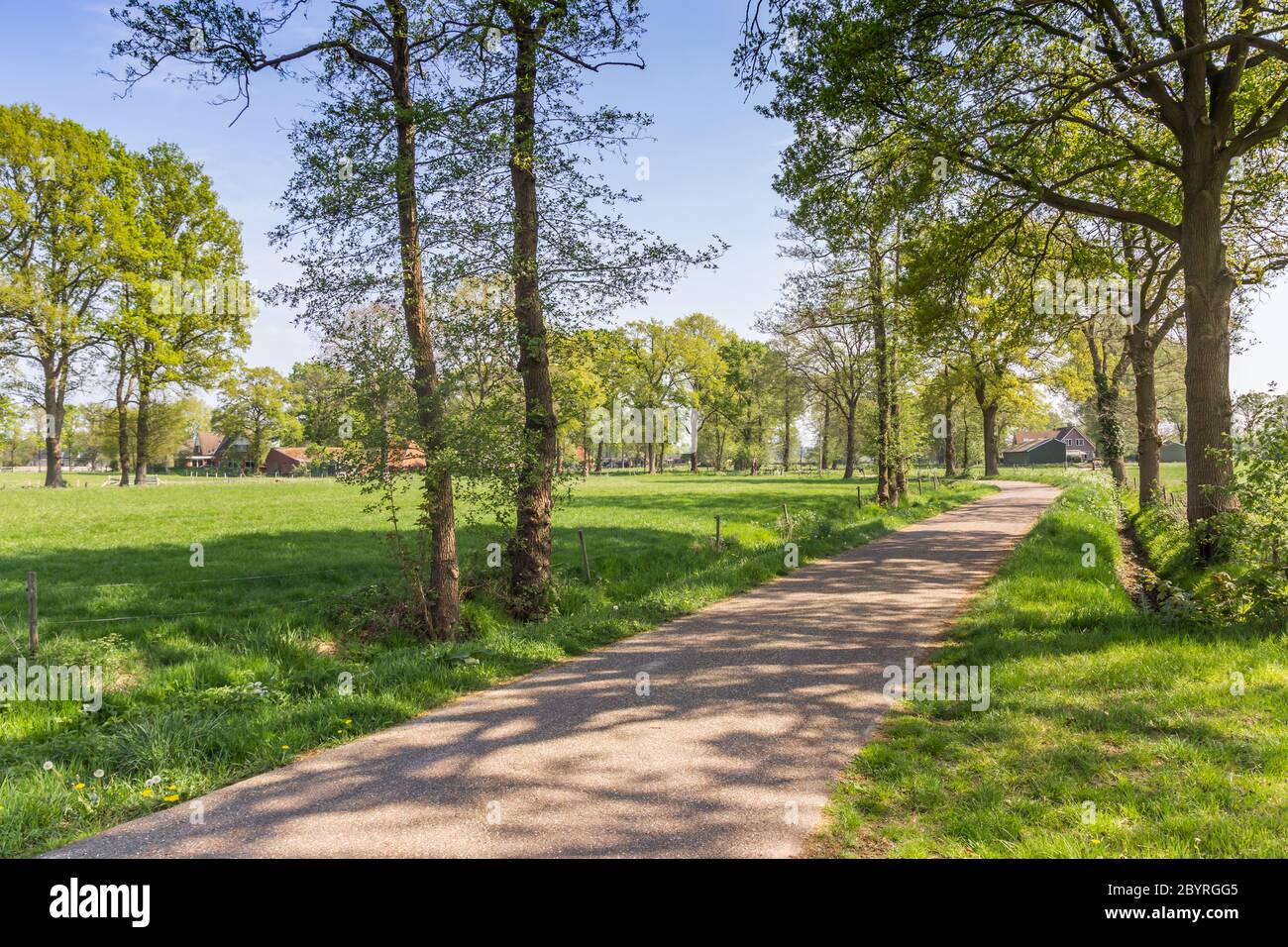 Rural dutch country street hi-res stock photography and images - Alamy