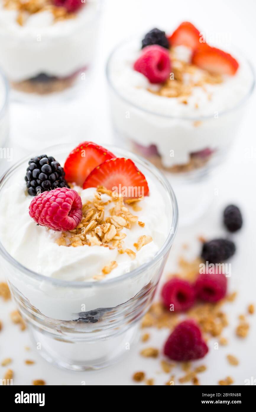 Parfait layering hi-res stock photography and images - Alamy