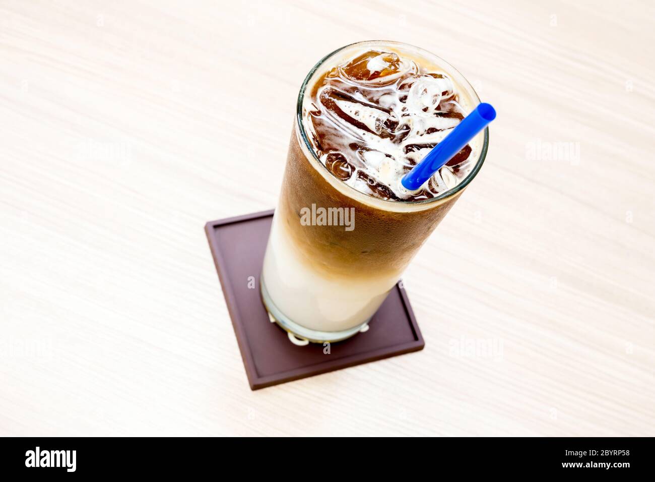 iced cafe latte Stock Photo - Alamy