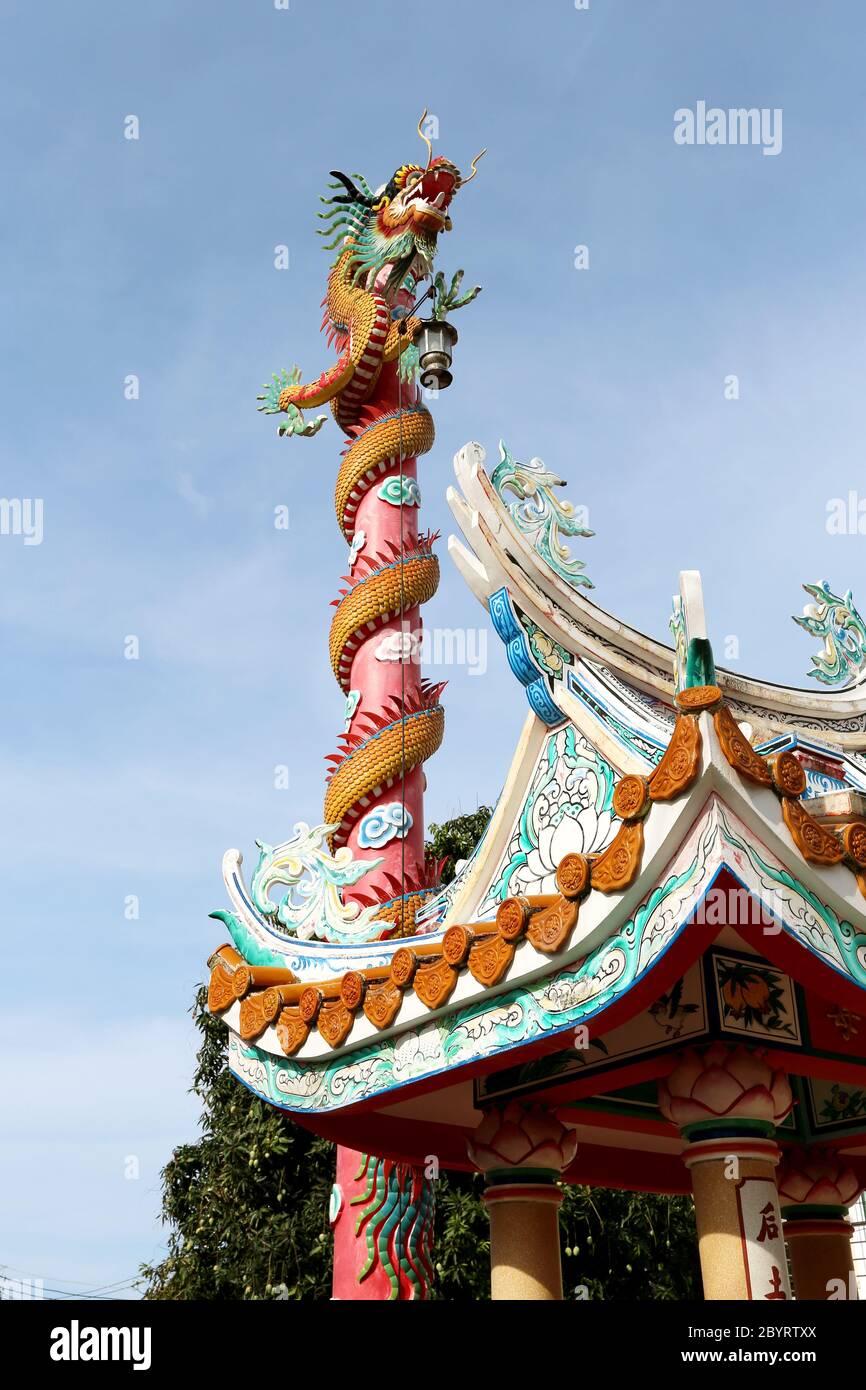 Chinese pavilion bangkok hi-res stock photography and images - Alamy