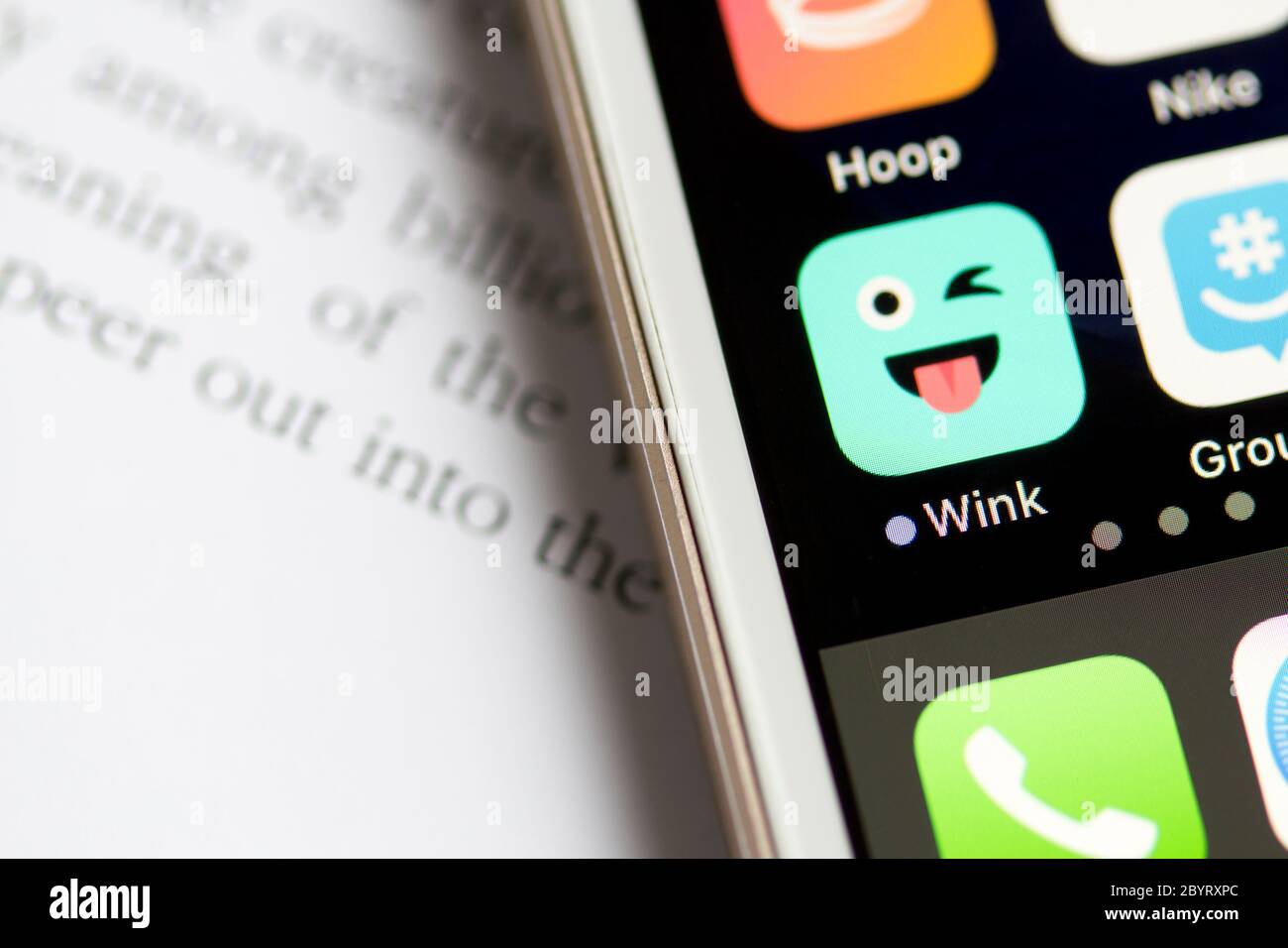 Social platform hi-res stock photography and images - Alamy