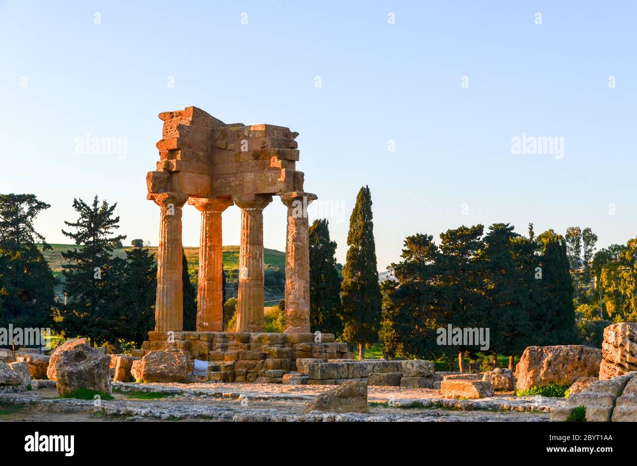Pollux temples hi-res stock photography and images - Alamy