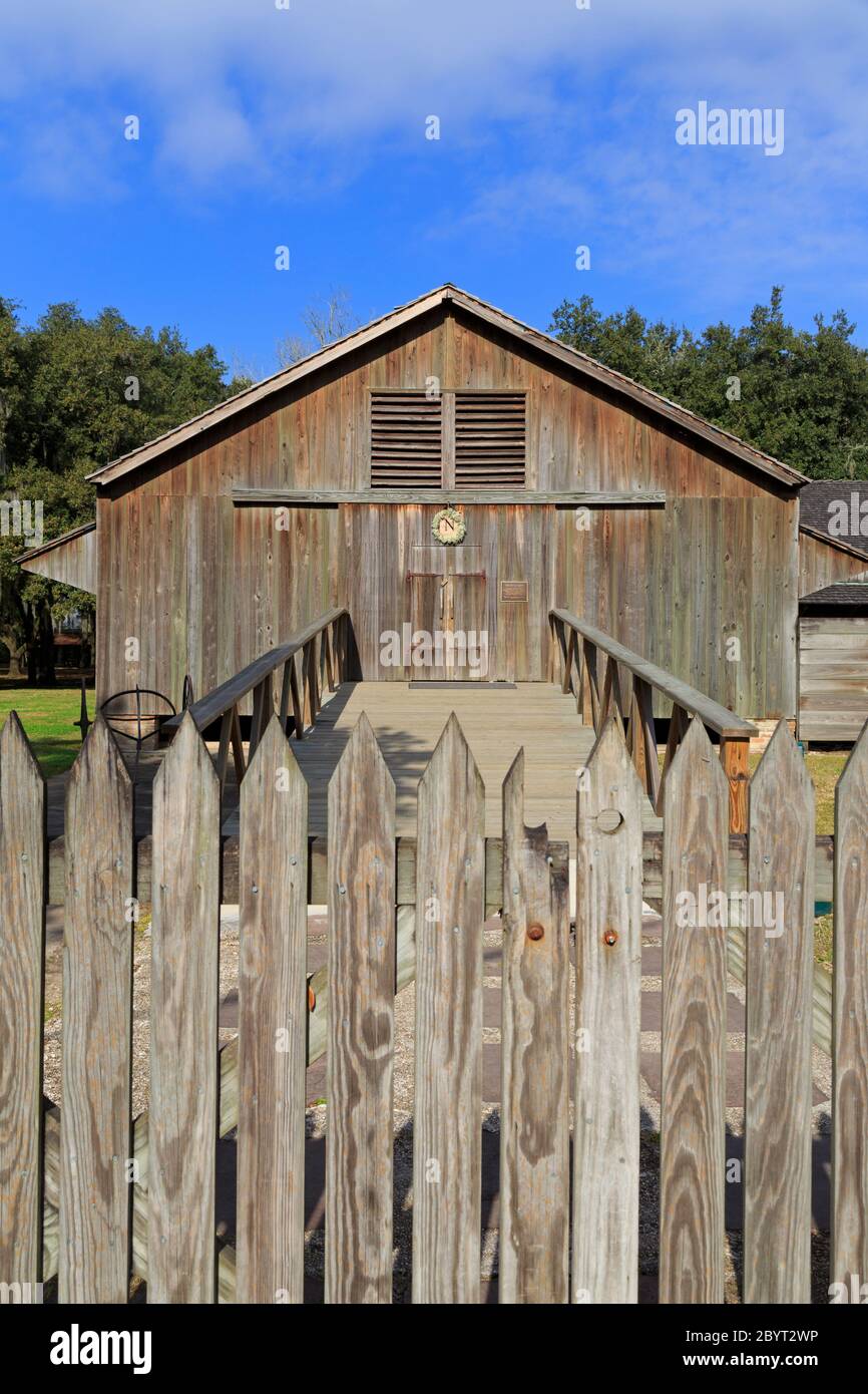 Mule barn hi-res stock photography and images - Alamy