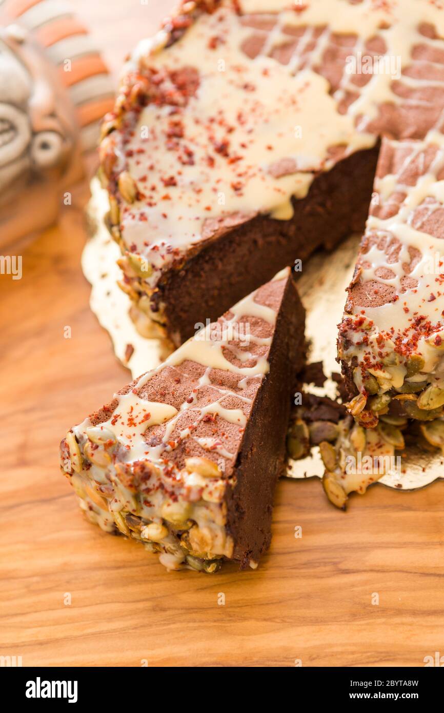 Maya Spice torte Stock Photo - Alamy