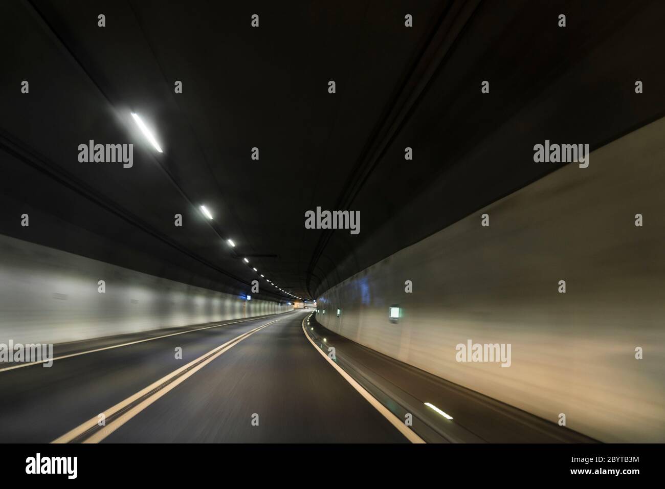 fast moving car in a underground tunnel Stock Photo - Alamy