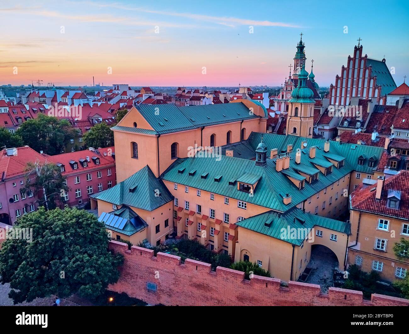 Beautiful panoramic aerial drone view on Warsaw Old town (Stare Miasto ...