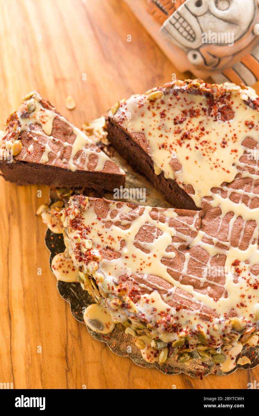 Maya Spice torte Stock Photo - Alamy