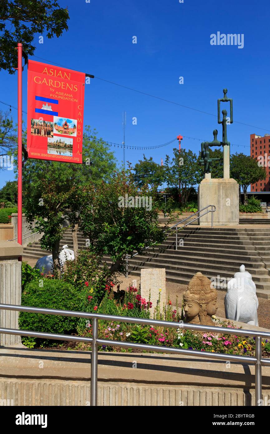 Asian gardens hi-res stock photography and images - Alamy