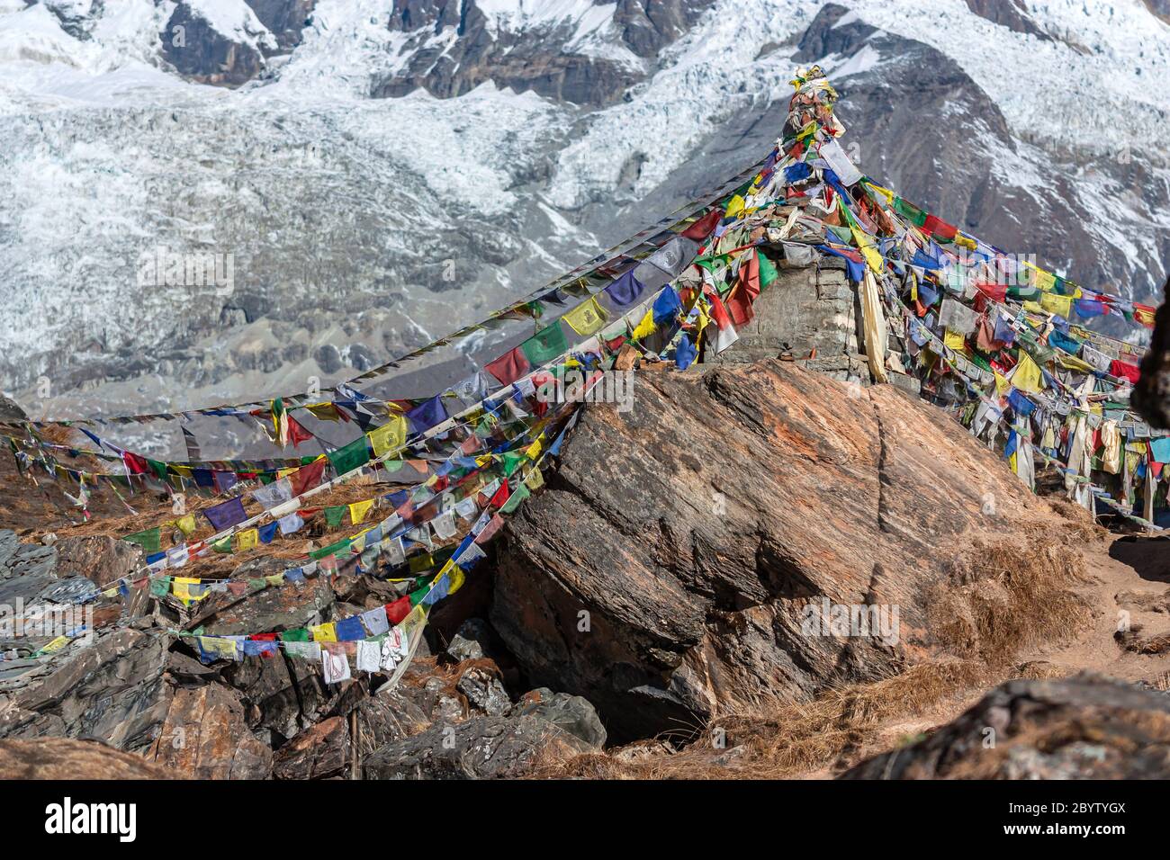Pray flags hi-res stock photography and images - Alamy