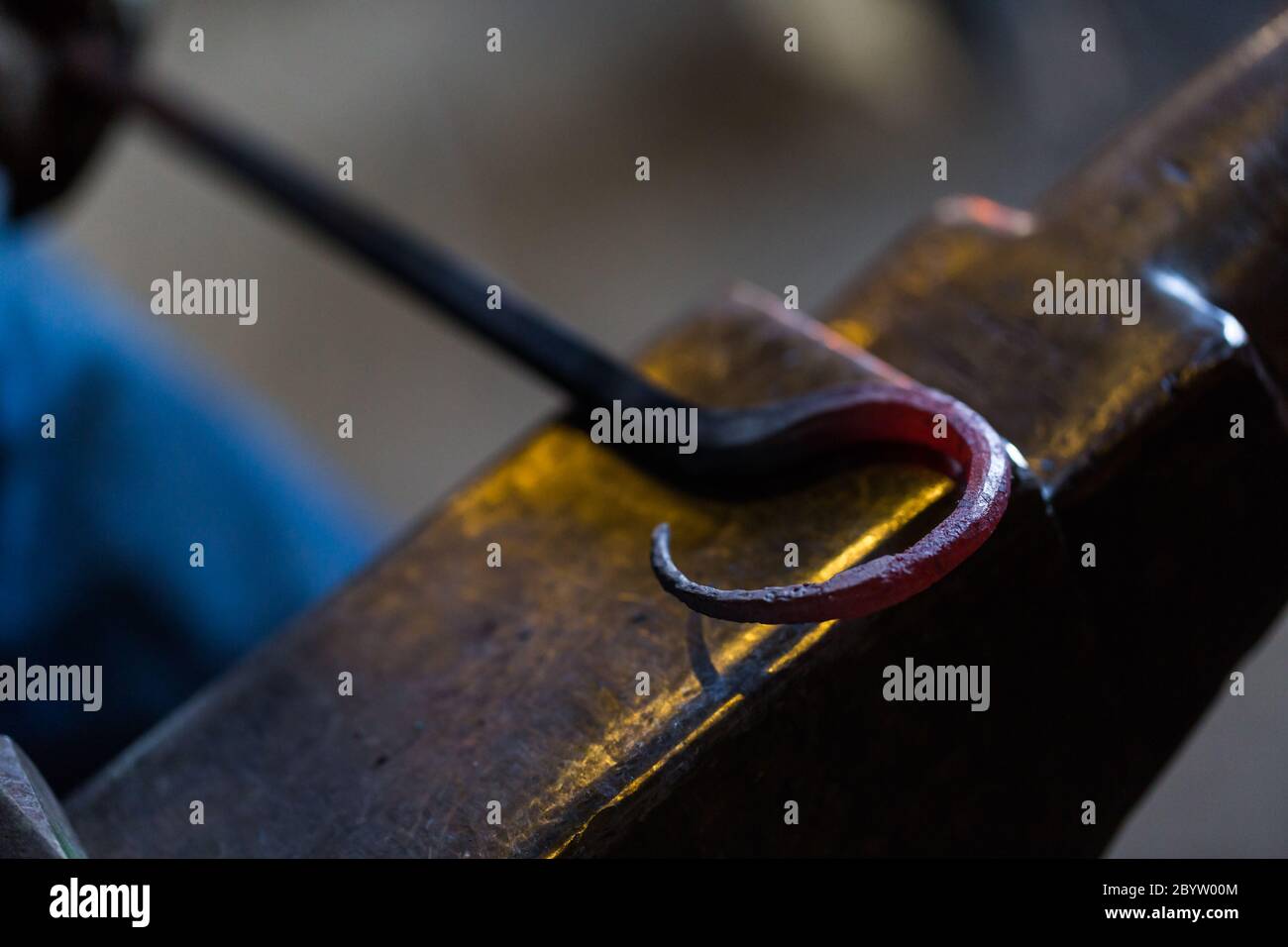 Forging shop hi-res stock photography and images - Alamy